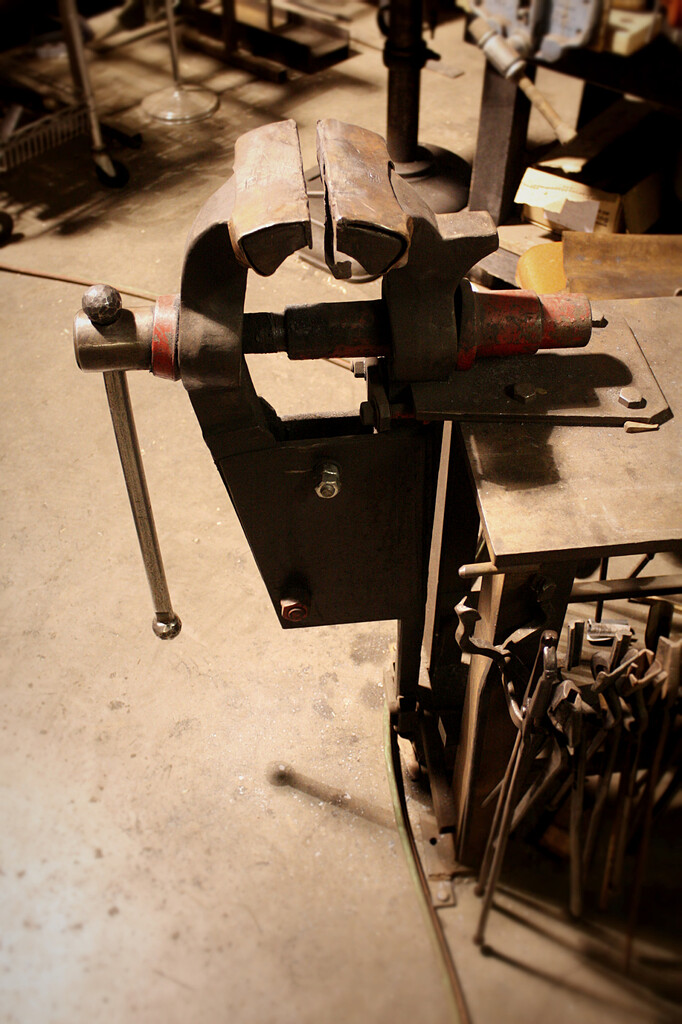 Left right vice alignment - Vises - Blacksmith Forums